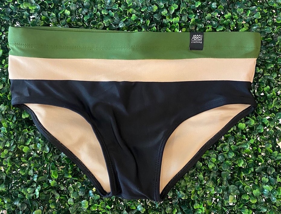 Comprar Sunga Clássica Tricolor - Abreu Clothing - VISTASUACUECA