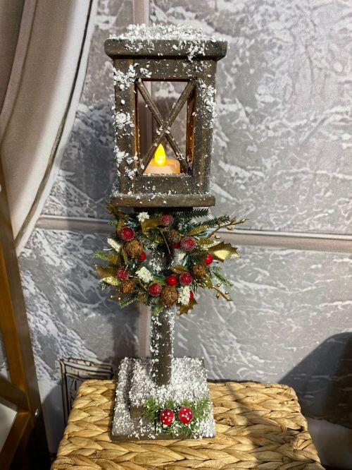 Comprar Poste de madeira decorado - 39 cm - a partir de R$168,26 ...