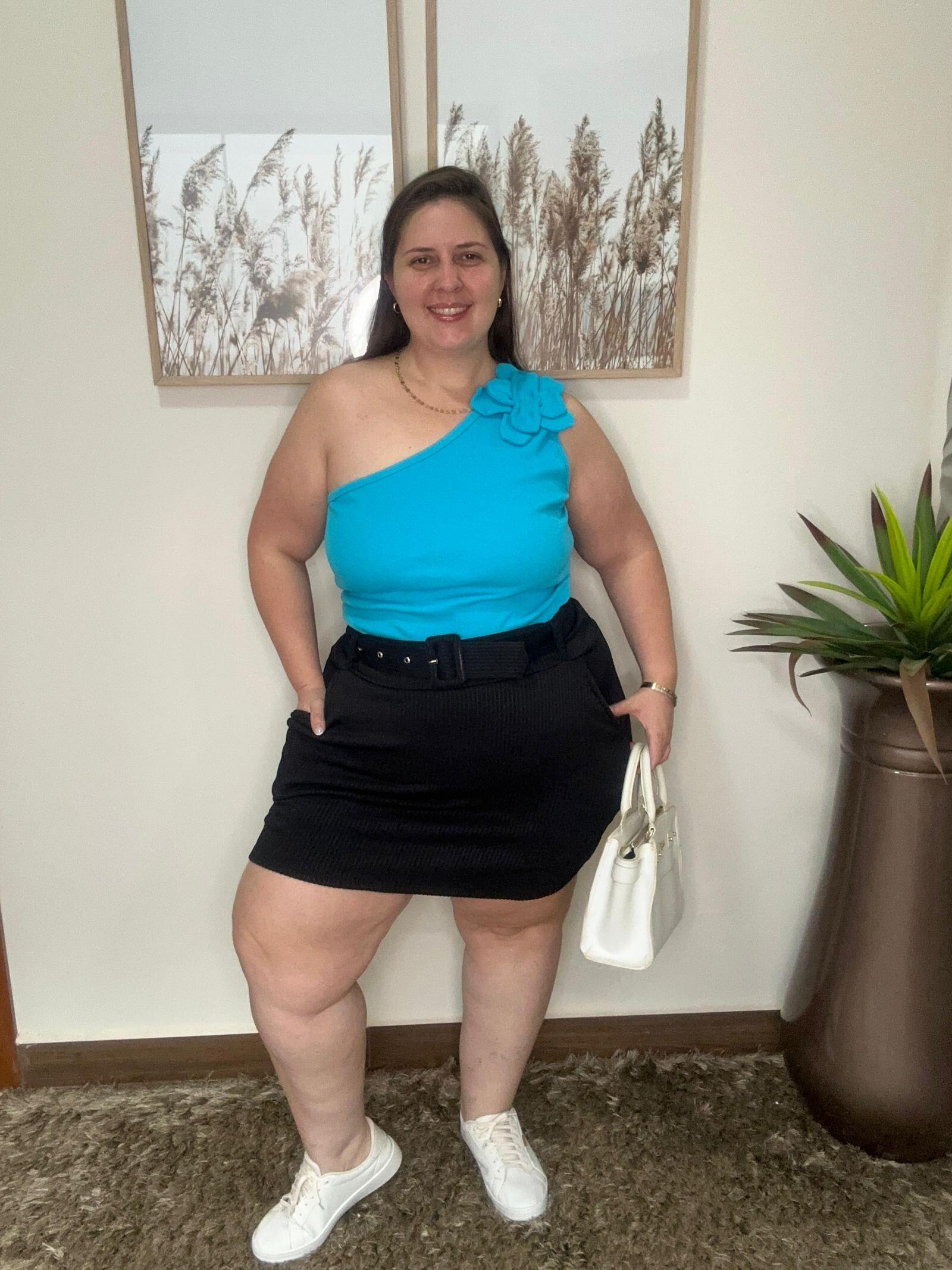 Sobre nós - CurveS | Moda Feminina Plus Size