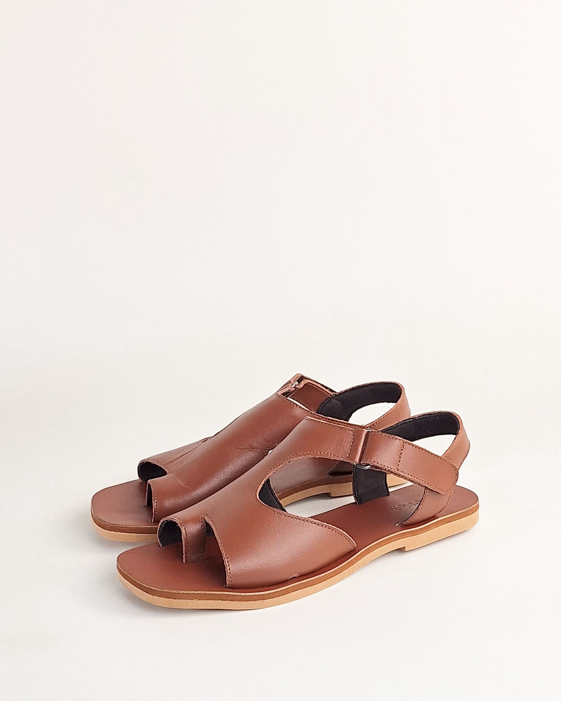 Sandália Rasteira Couro Legítimo Gluggi Whisky