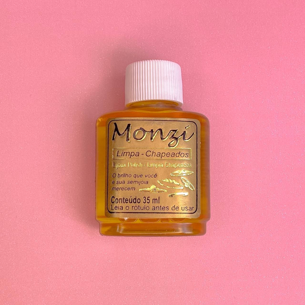 Monzi Limpa Chapeados