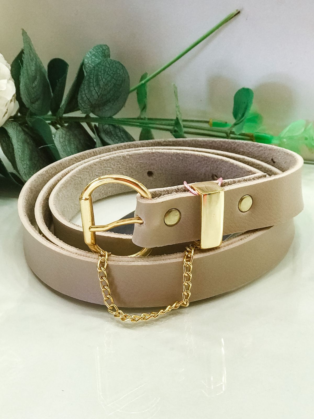 Comprar Cinto Couro com Detalhe em Corrente - Amonai