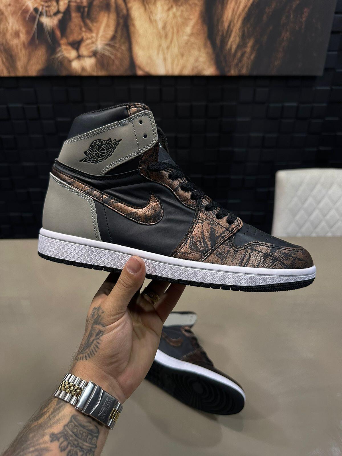 Comprar Jordan 1 Retro High Light Army Rust Shadow Patina - R$750,00 ...