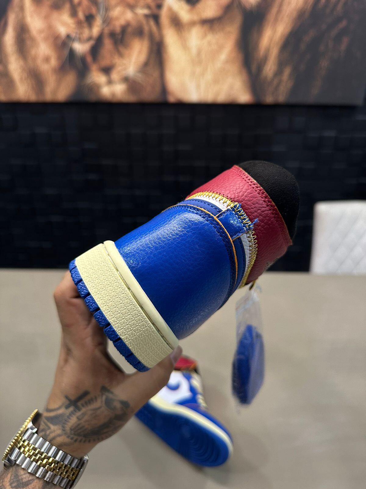 Comprar Air Jordan 1 Retro "Union LA Blue Toe" - R$750,00