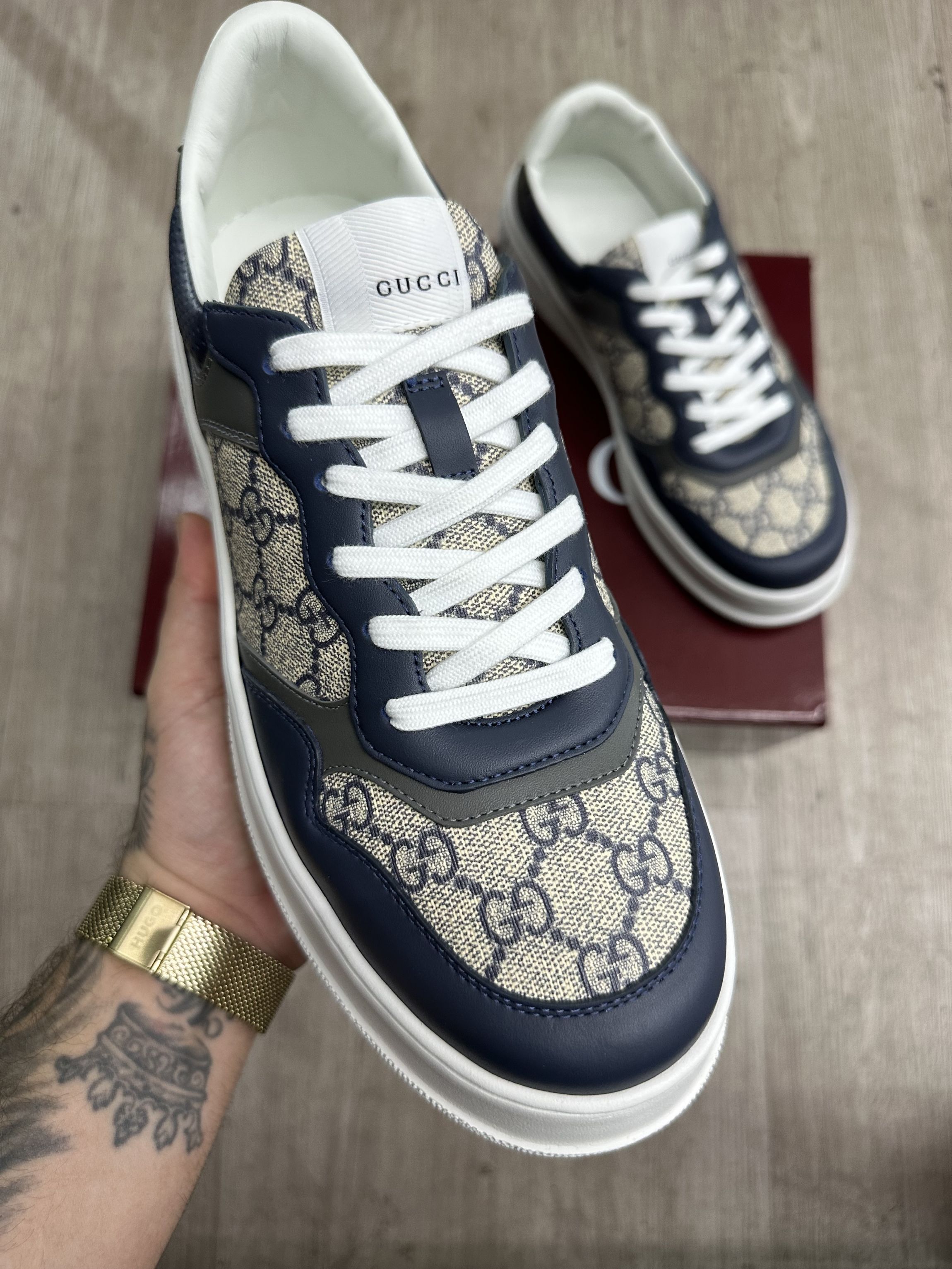 Comprar Tênis gucci - R$2.000,00