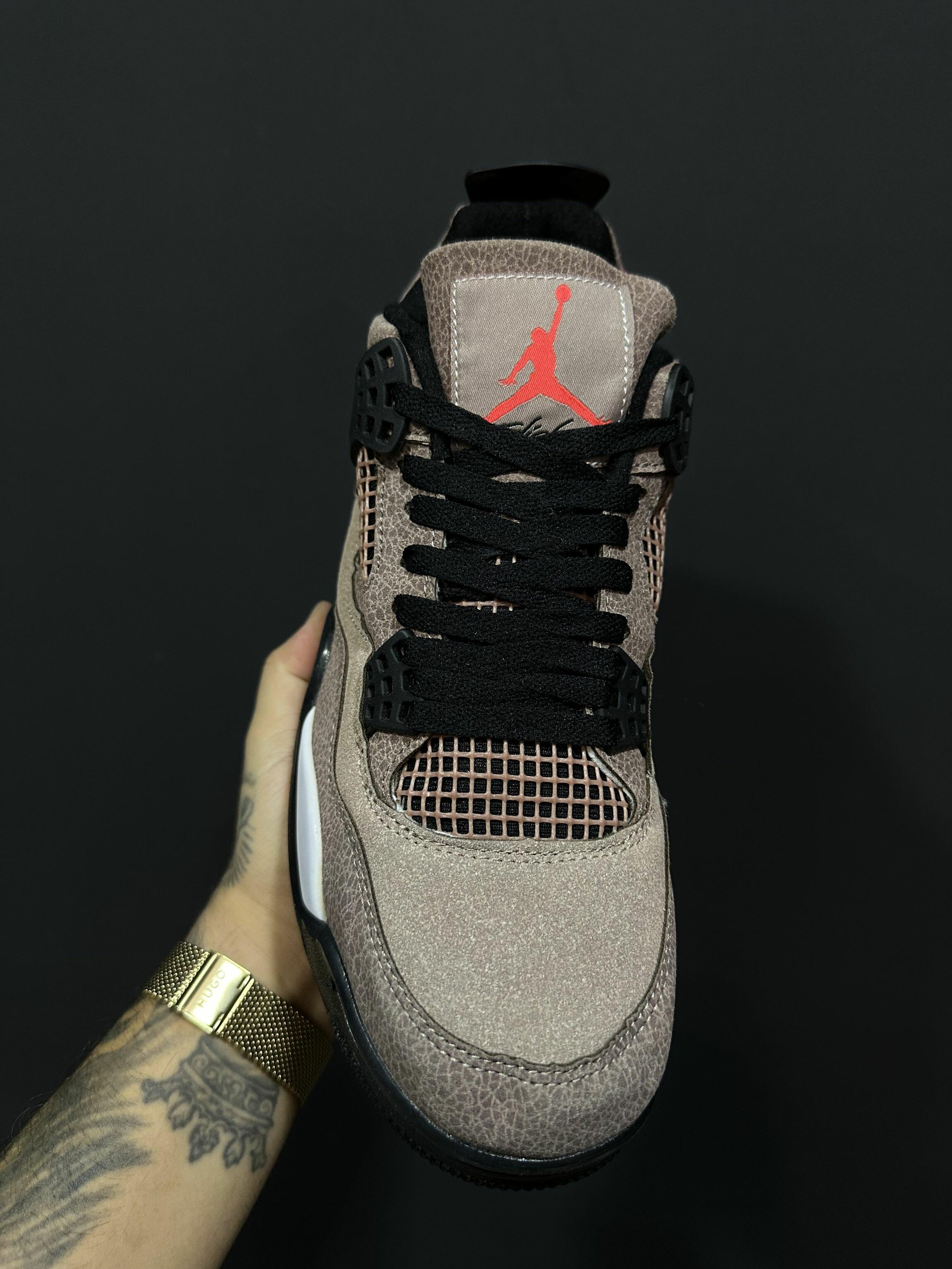 Comprar Tênis Air Jordan 4 Retro - R$800,00