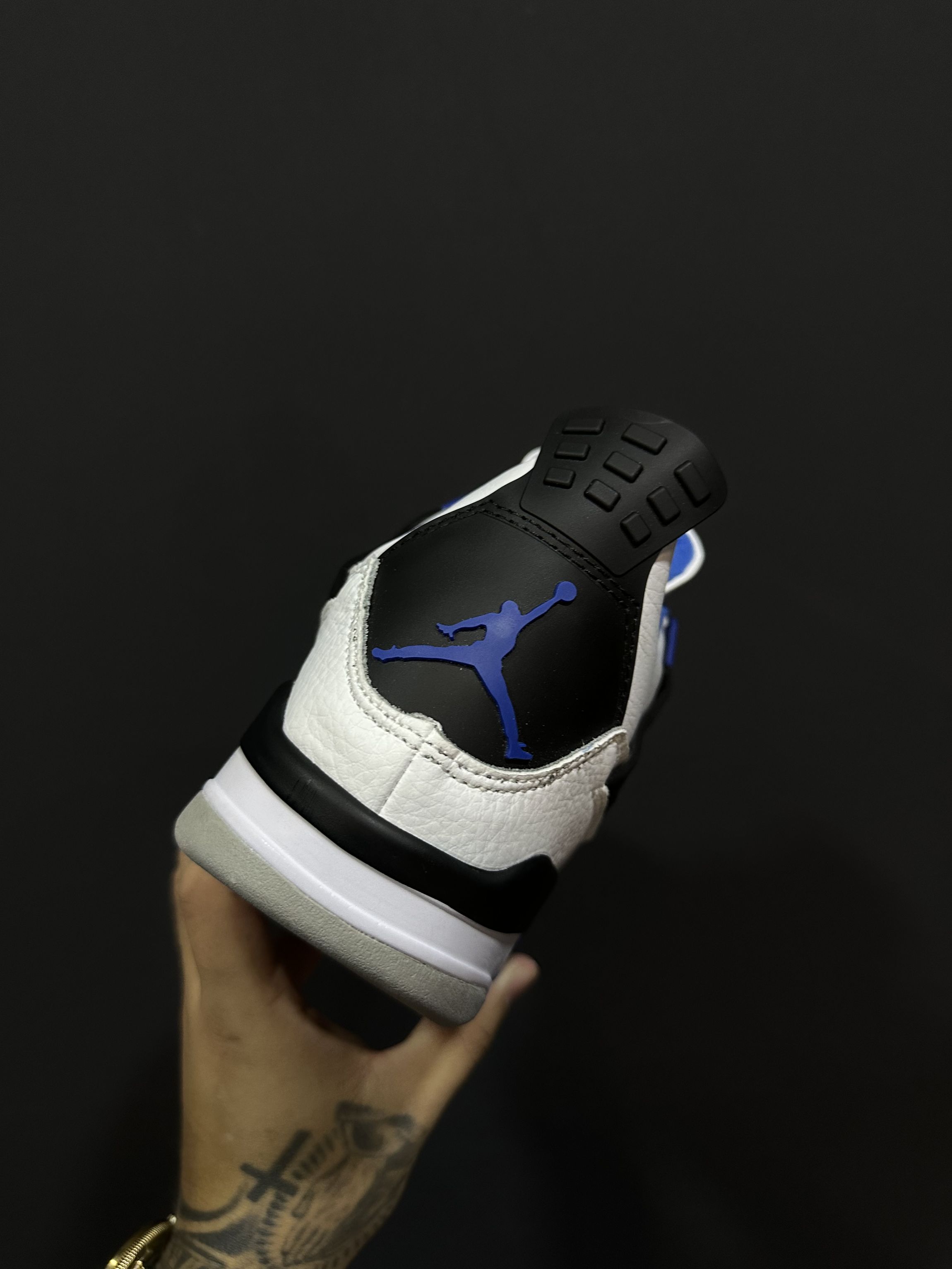 Comprar Tênis Air Jordan 4 Retro - R$800,00 - Brás Conceito