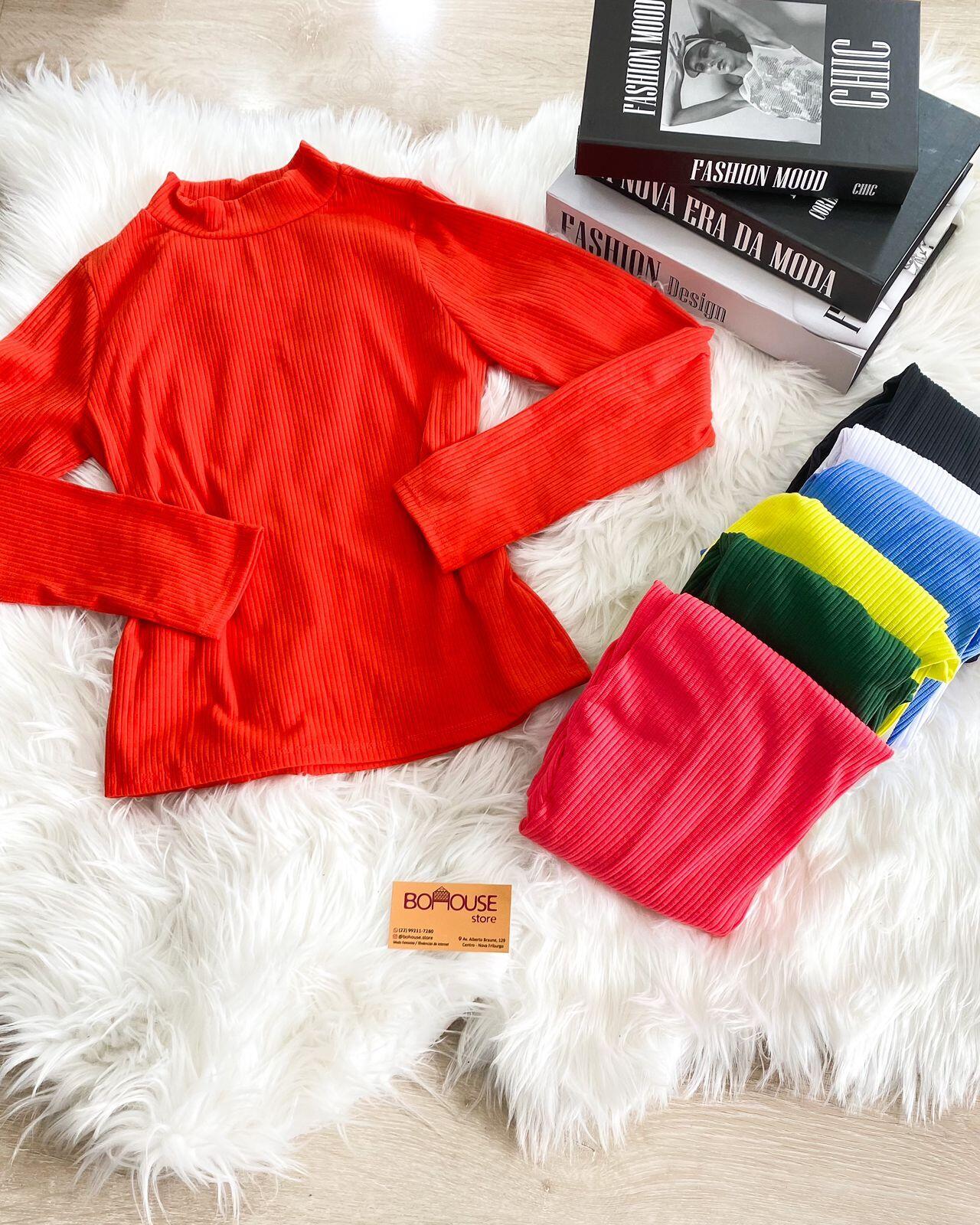 Comprar BLUSA CANELADA GOLA M/L - R$59,99 - Bohouse Store | Moda Feminina