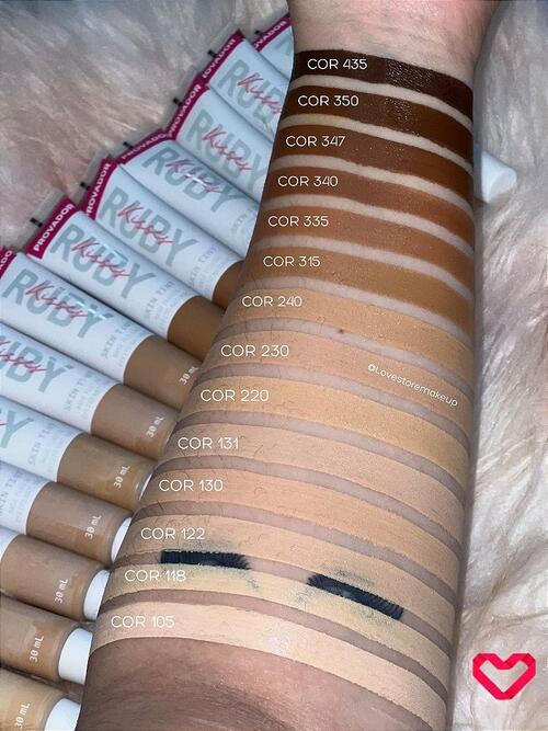 Base Skin Tint - Ruby Kisses