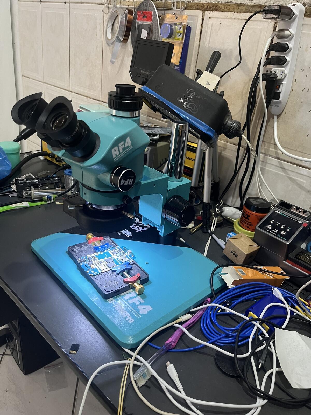 Comprar Microscópio Trinocular RF4 RF-7050PRO - a partir de R$1.885,75 - HCELL Distribuidor - O ...