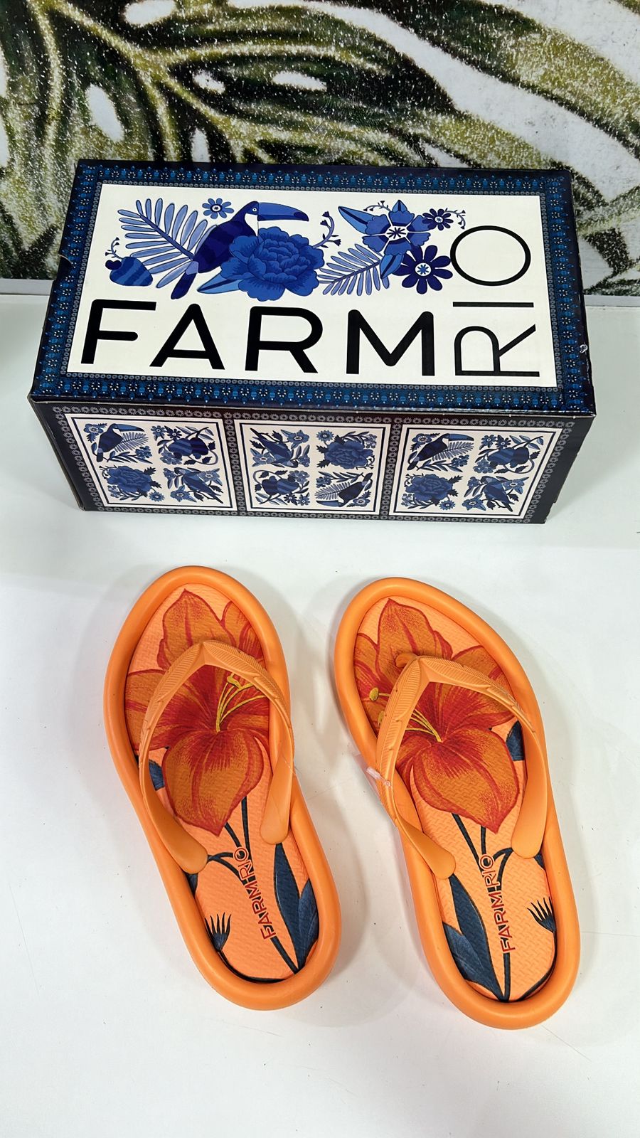 Comprar Chinelo Canoa Laranja Califórnia FARM - Verão 2026 - Loja KJU Brasil