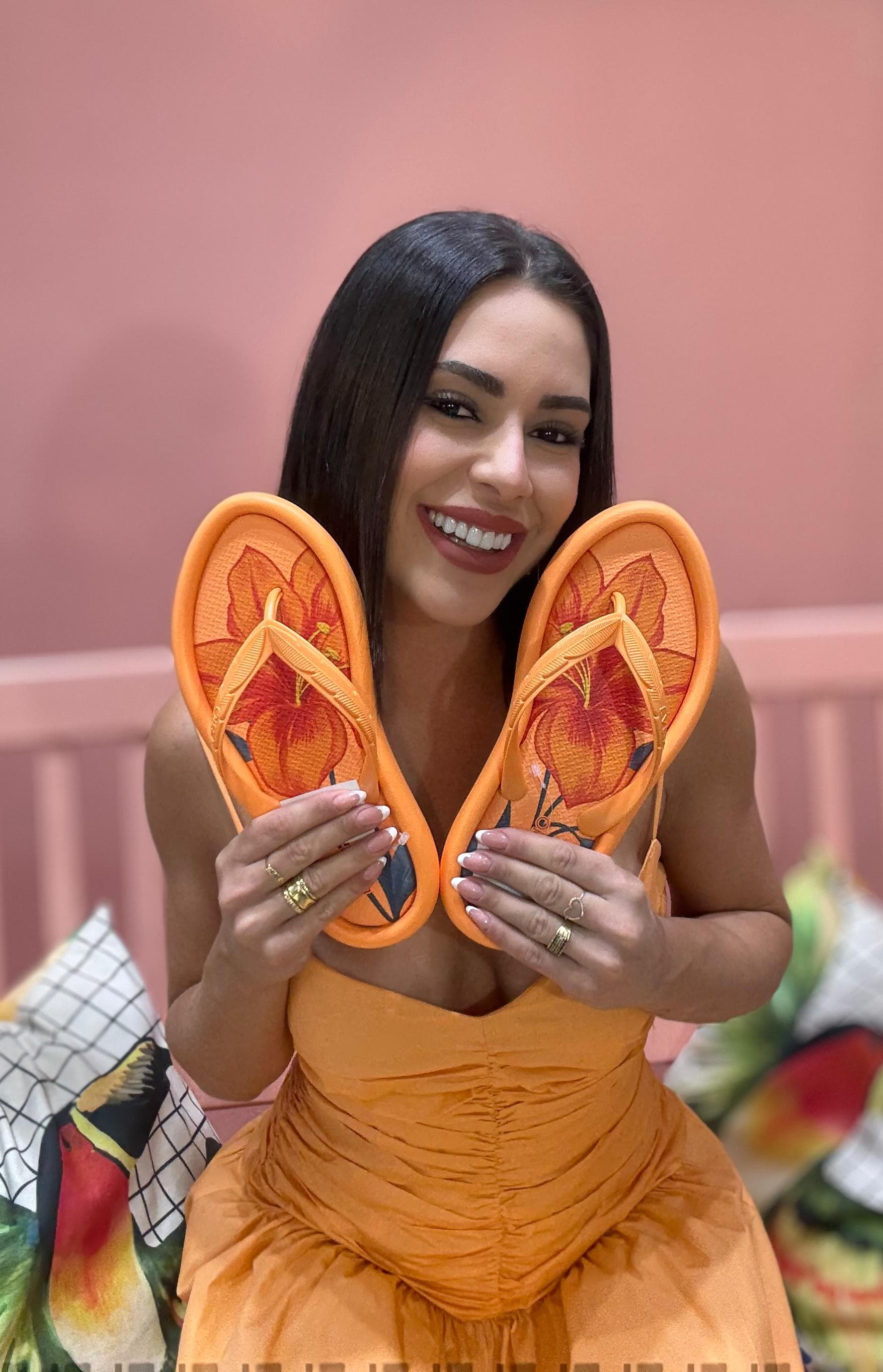 Comprar Chinelo Canoa Laranja Califórnia FARM - Verão 2026 - Loja KJU Brasil