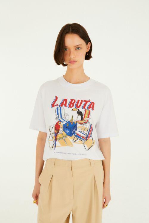 Comprar T-Shirt Média Bar Labuta Branco Tela FARM - Alto Inverno 2026