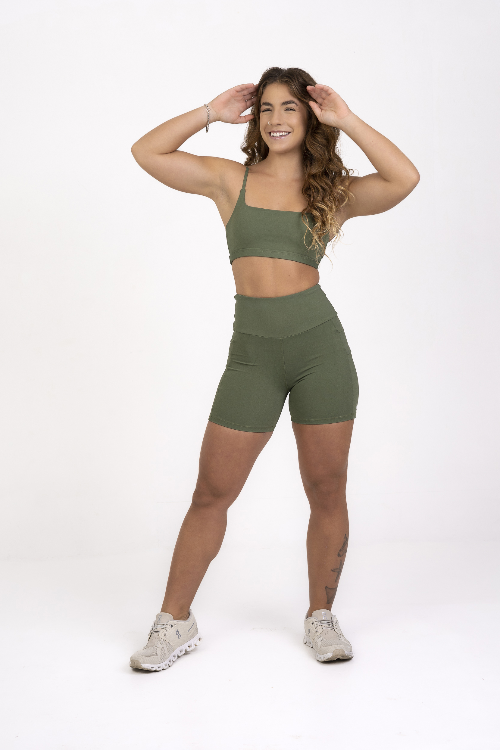 Comprar Top Reto Verde Militar Ju Mamute - a partir de R$64,50 - Roupas ...