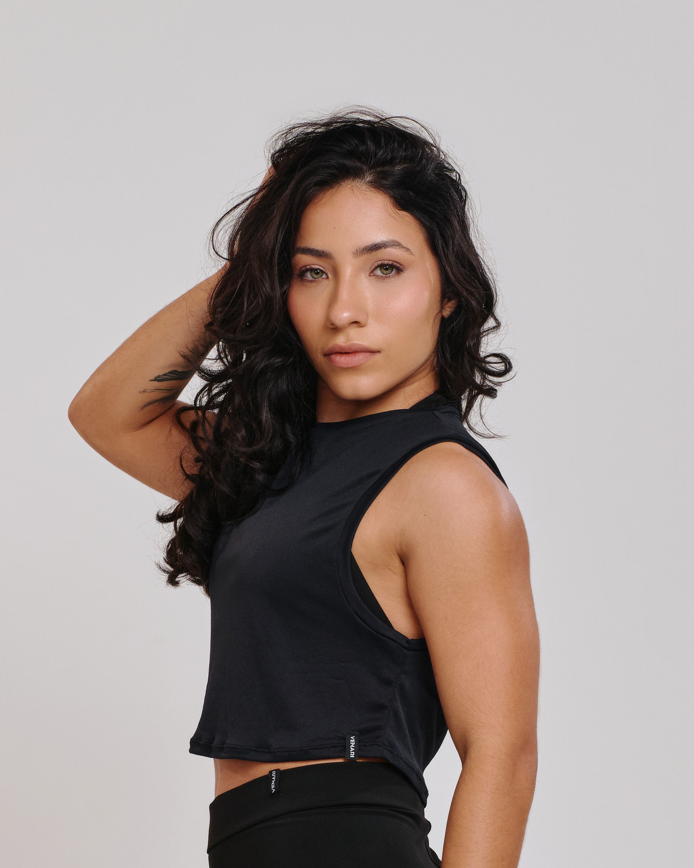 Comprar Cropped Isa - a partir de R$66,40 - Roupas de Academia Feminina ...