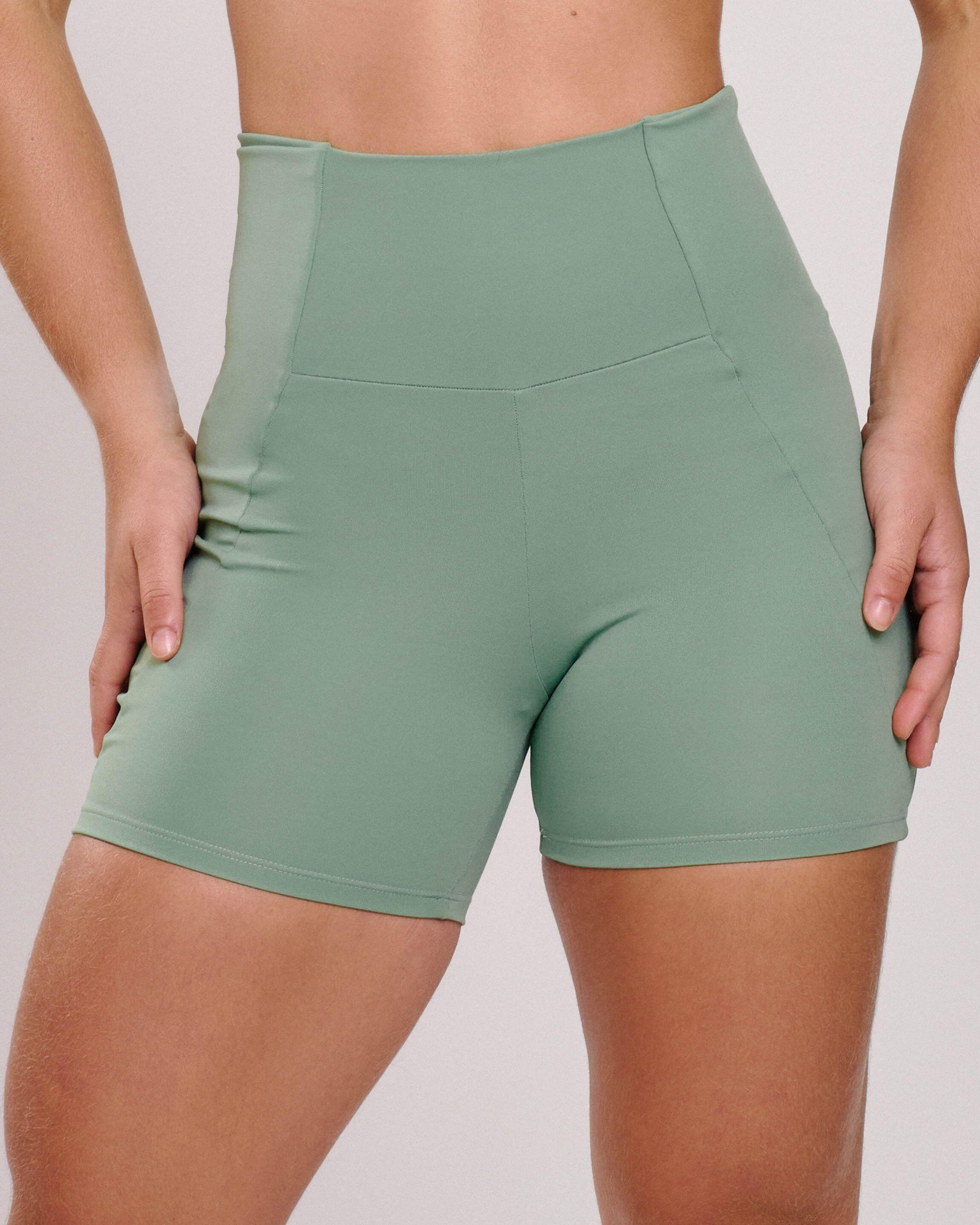 Comprar Short Recorte com Bolso Ju Mamute