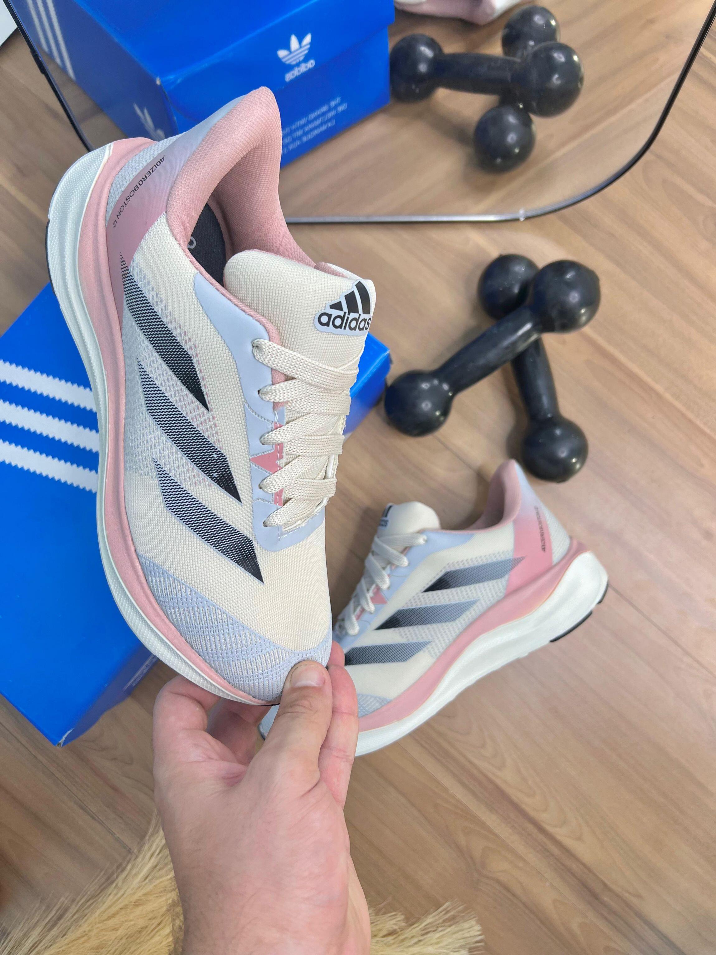 Comprar Tênis esporivo ad tri boosted - Branco/Rosa BB