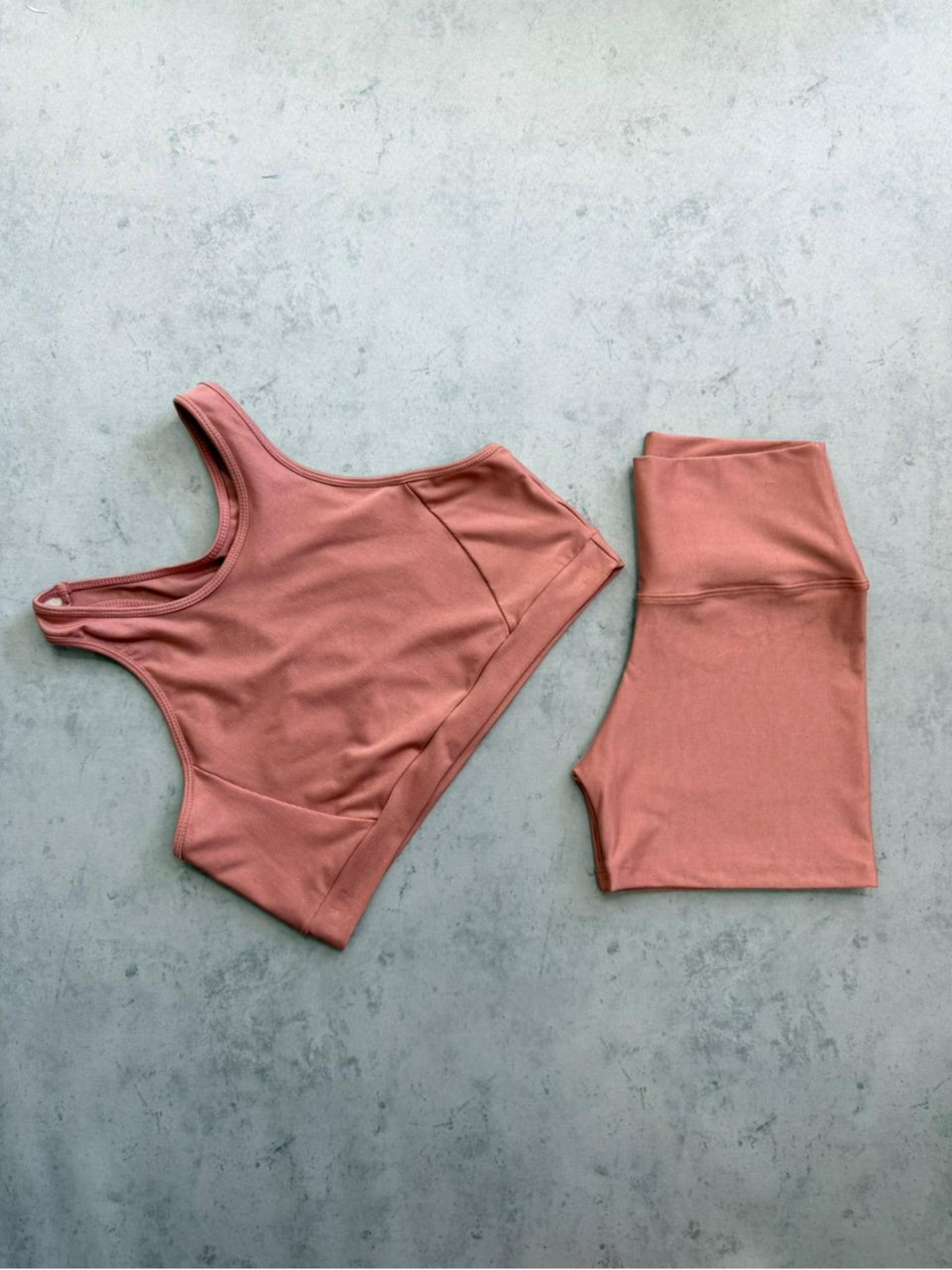 Comprar Short Básico + Top Aline - Compressão Donut - Criare Fitness