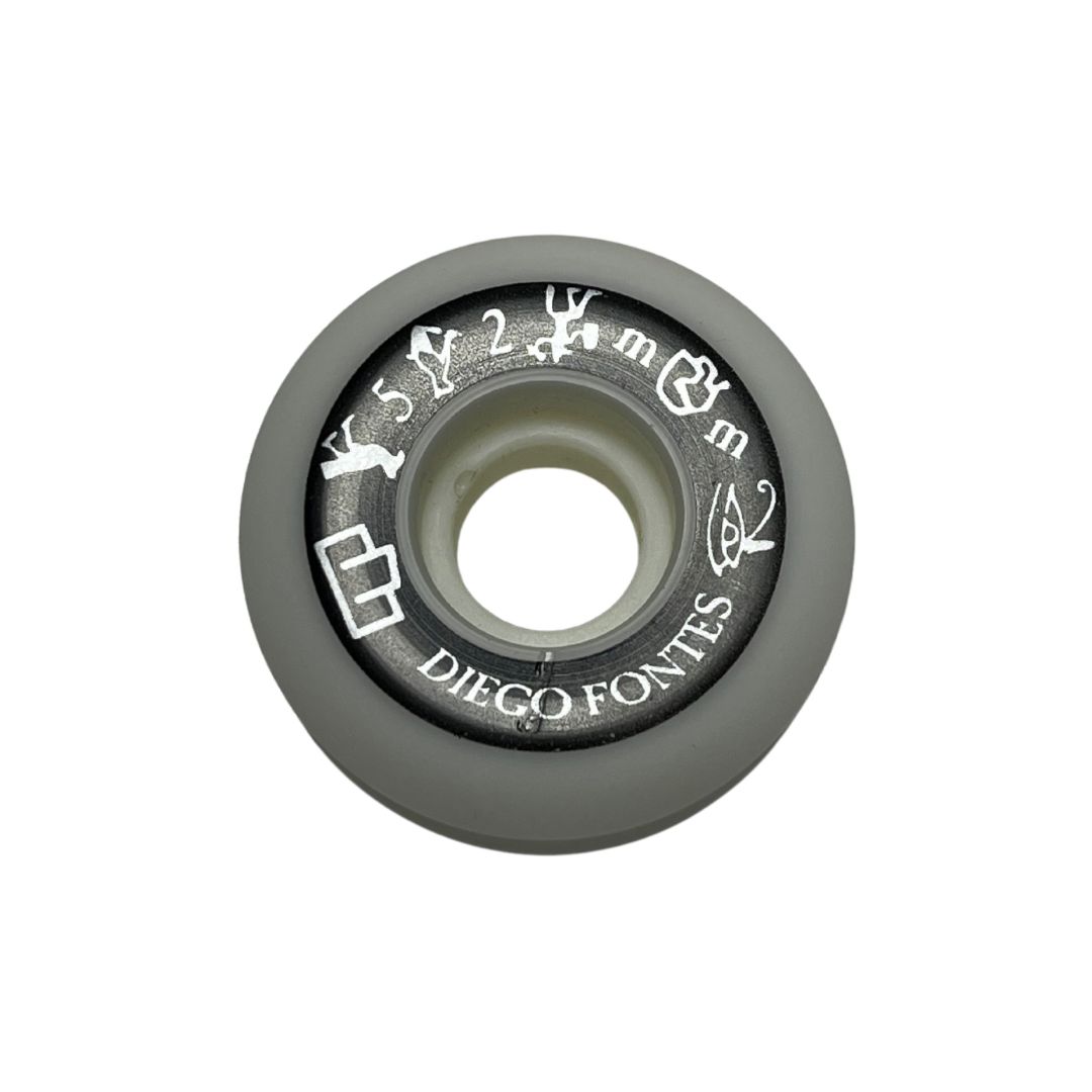 Comprar Roda de Skate MOSKA Wheels Rock White 55D - a partir de R$134 ...