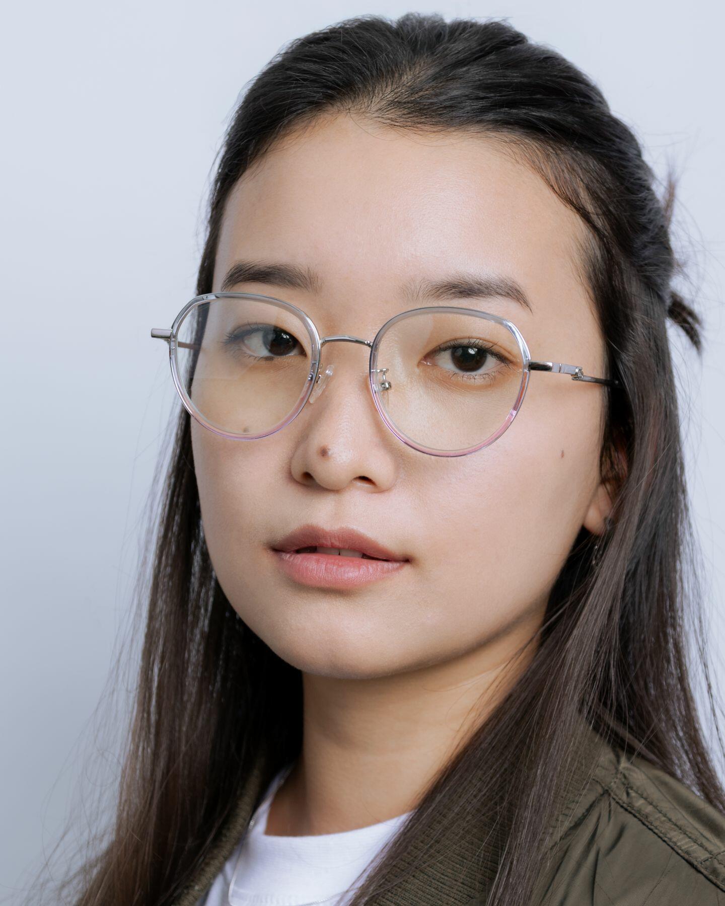 Por que Usar Óculos sem Grau e Como Escolher o Ideal