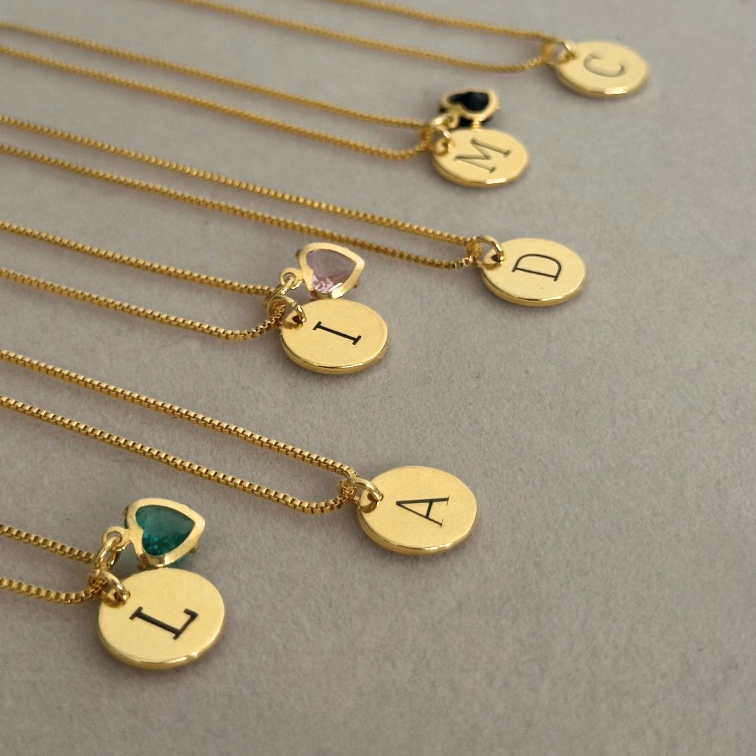 Comprar COLAR INICIAL DOURADO - a partir de R$89,91 - Roux jóias