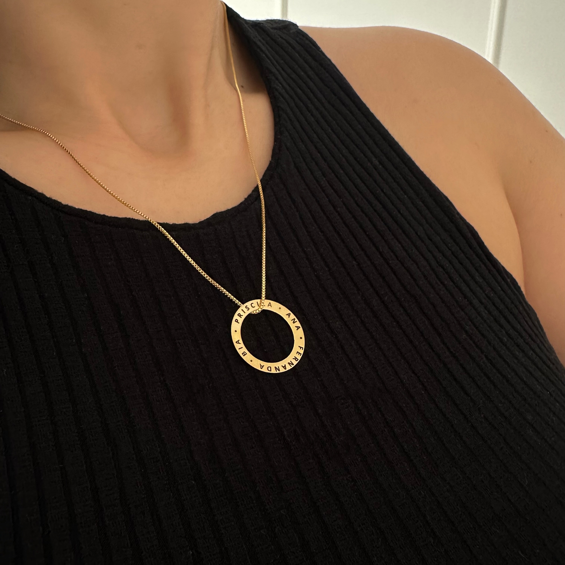 Comprar COLAR CIRCULO VAZADO PERSONALIZADO - de R$116,91 a R$125,91 ...