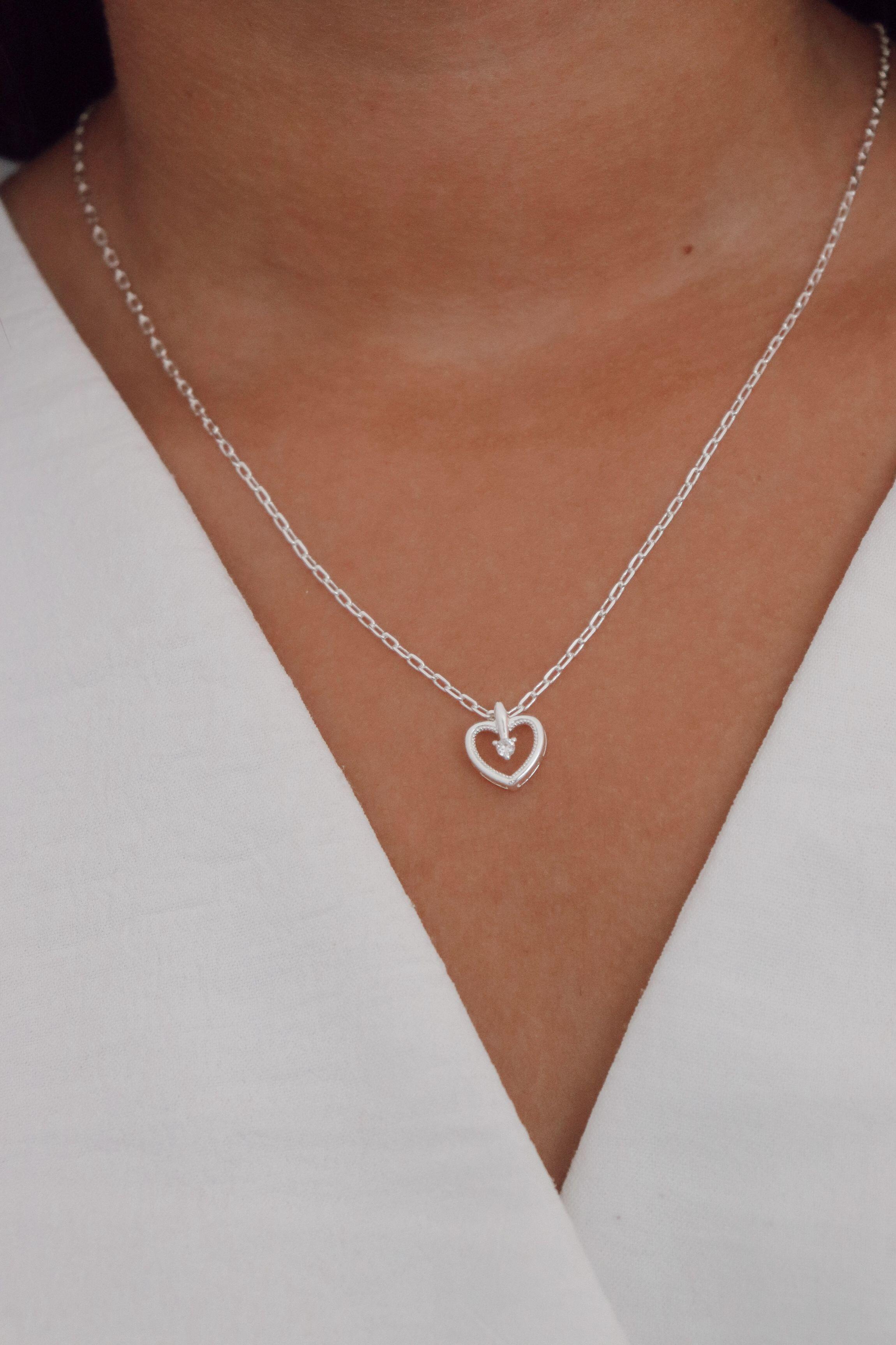 Comprar Colar coração vazado mini zirconia borda details cod1031 - a ...