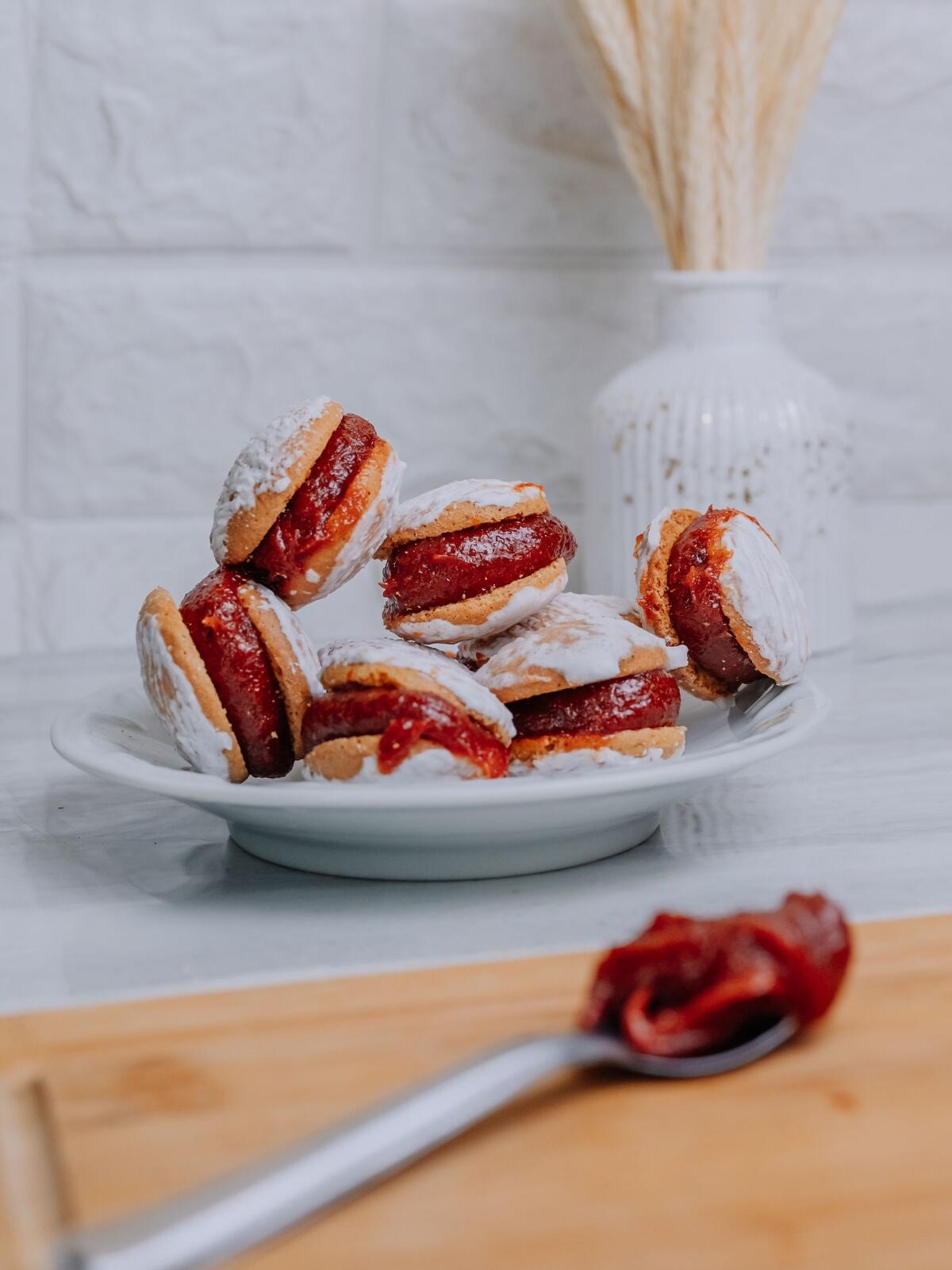 Biscoito Rechado Cavaca de Goiabada | Bem Feitus - de R$19,59 a R$58,79