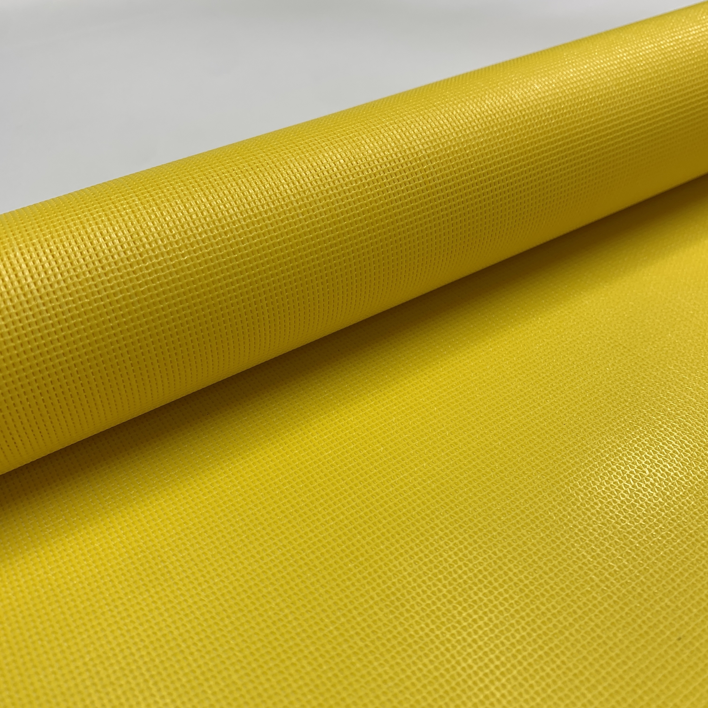 Comprar Tela Sintética de PVC Trama Fechada 0,50x1,40m - EsticaFio