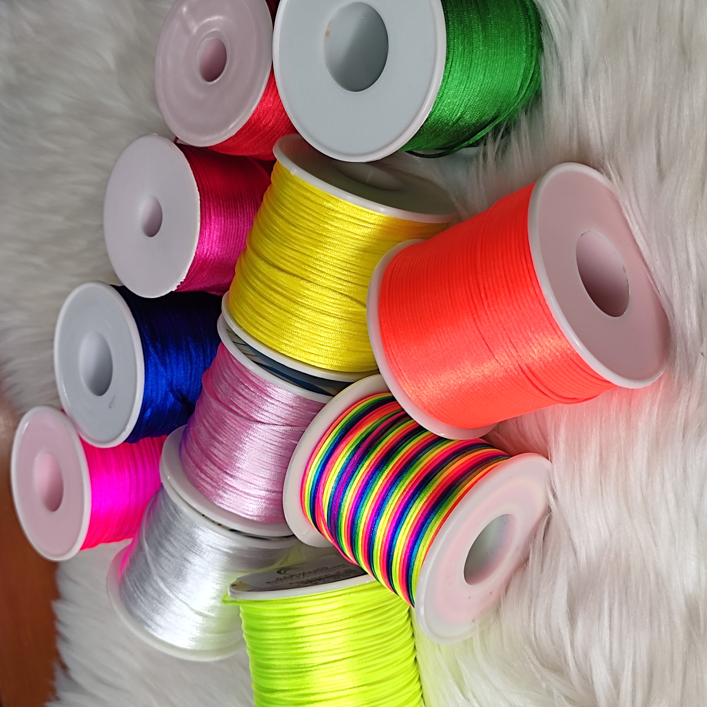 Comprar Fio Rabo de Rato 1Mm C/10 Metros Cores Diversas - EsticaFio