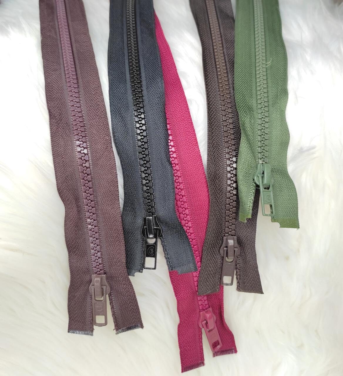 Comprar Ziper Tratorado 40cm c/ 1 und - EsticaFio