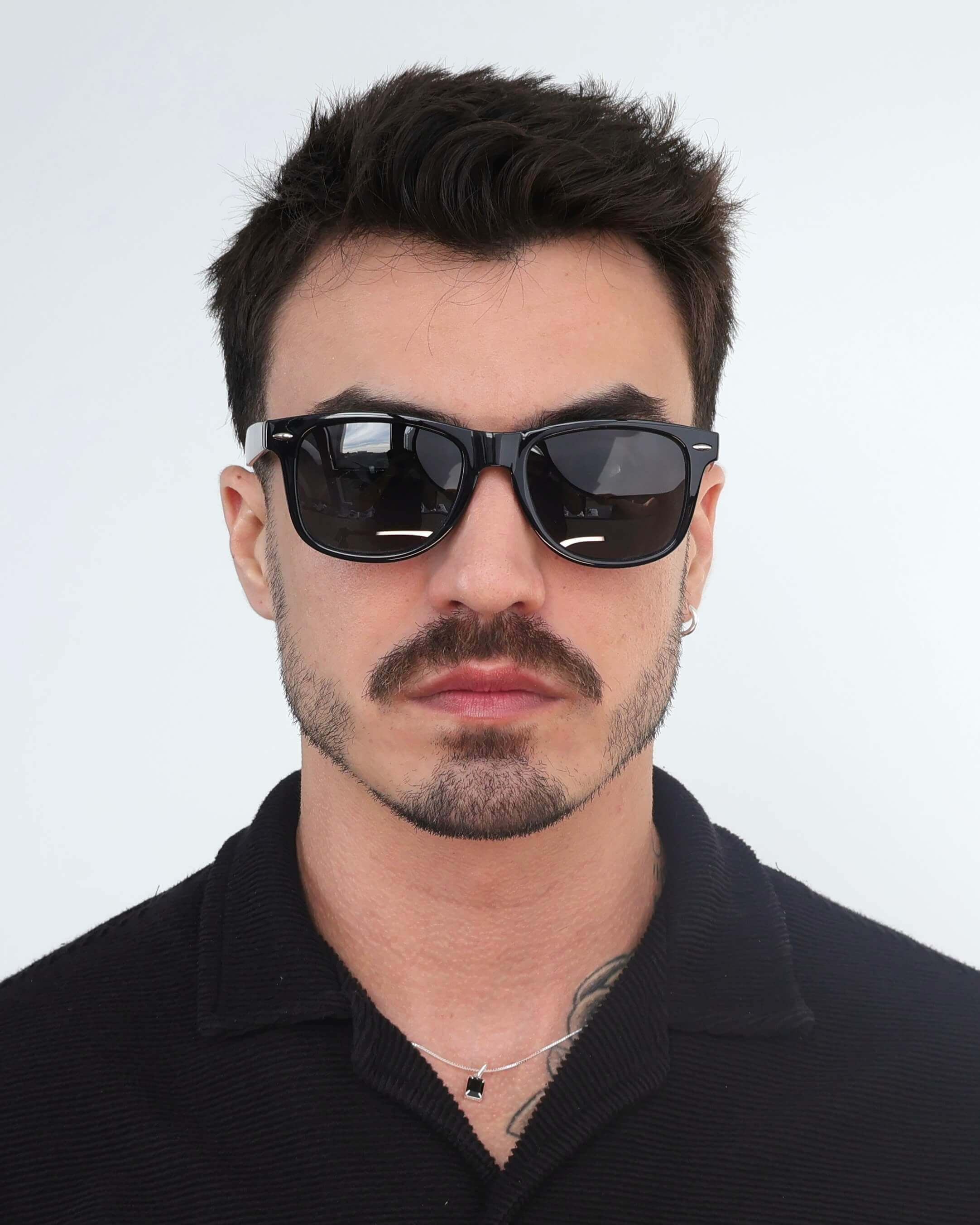 Óculos de Sol Retangular Los Angeles Preto | Argennti - R$189,00