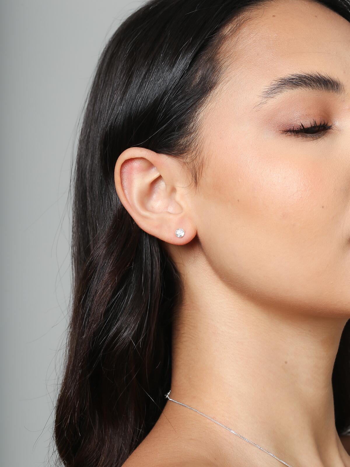 Conjunto de Prata 925 Colar e Brinco Ponto de Luz Redondo - R$143,82