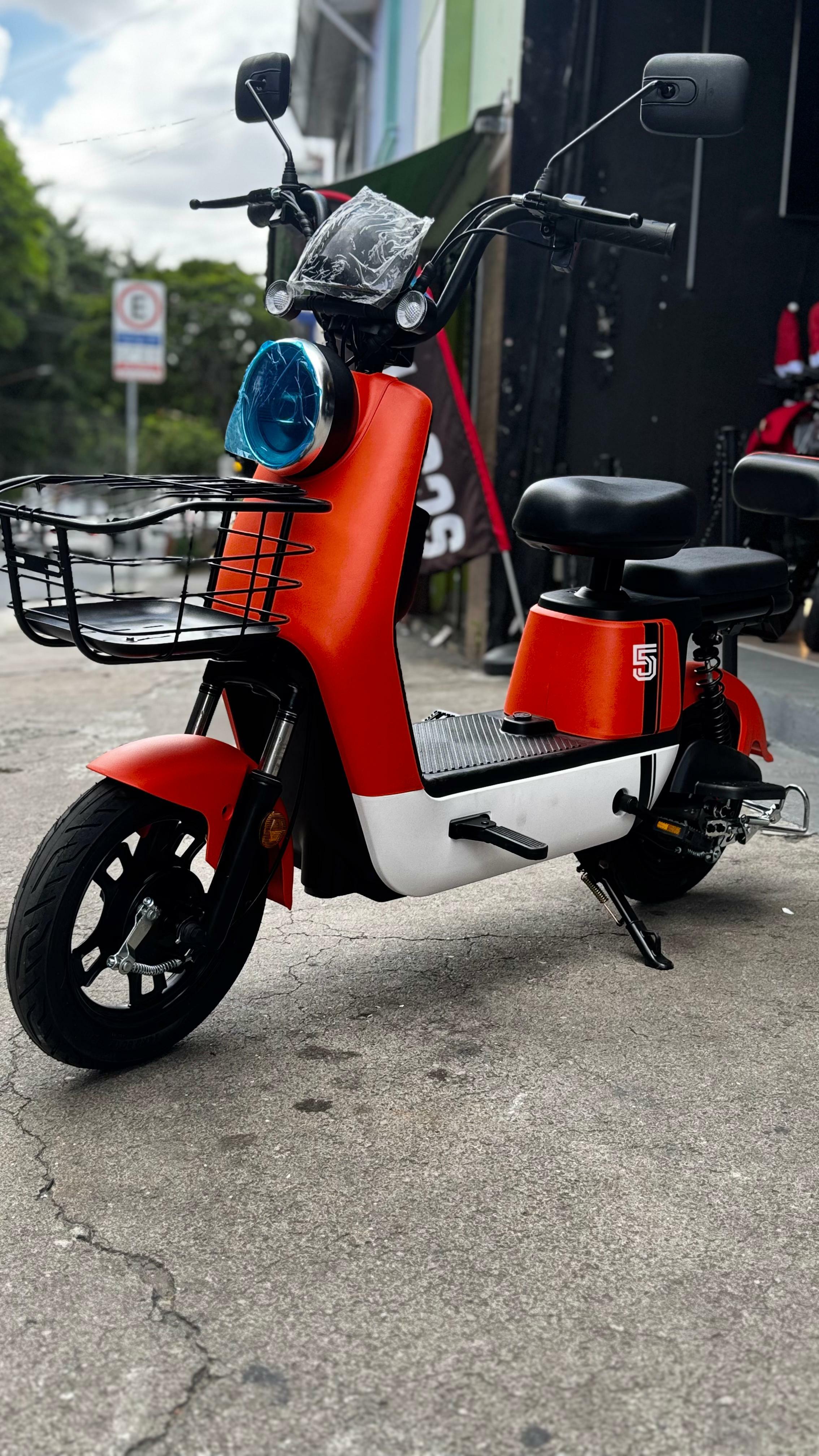 Scooter Elétrica FLY 500W Autopropelido Sem CNH