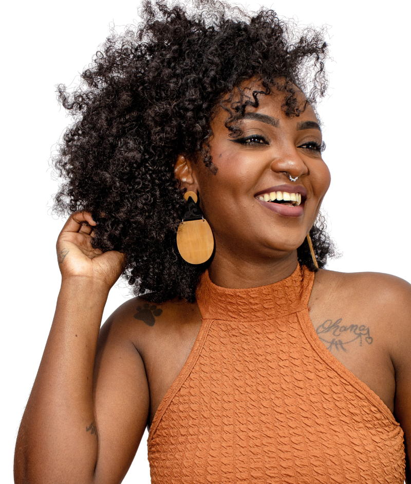 Brinco de Pressão Deise Cipriano Homenagem Fat Family - a partir de R$54,42