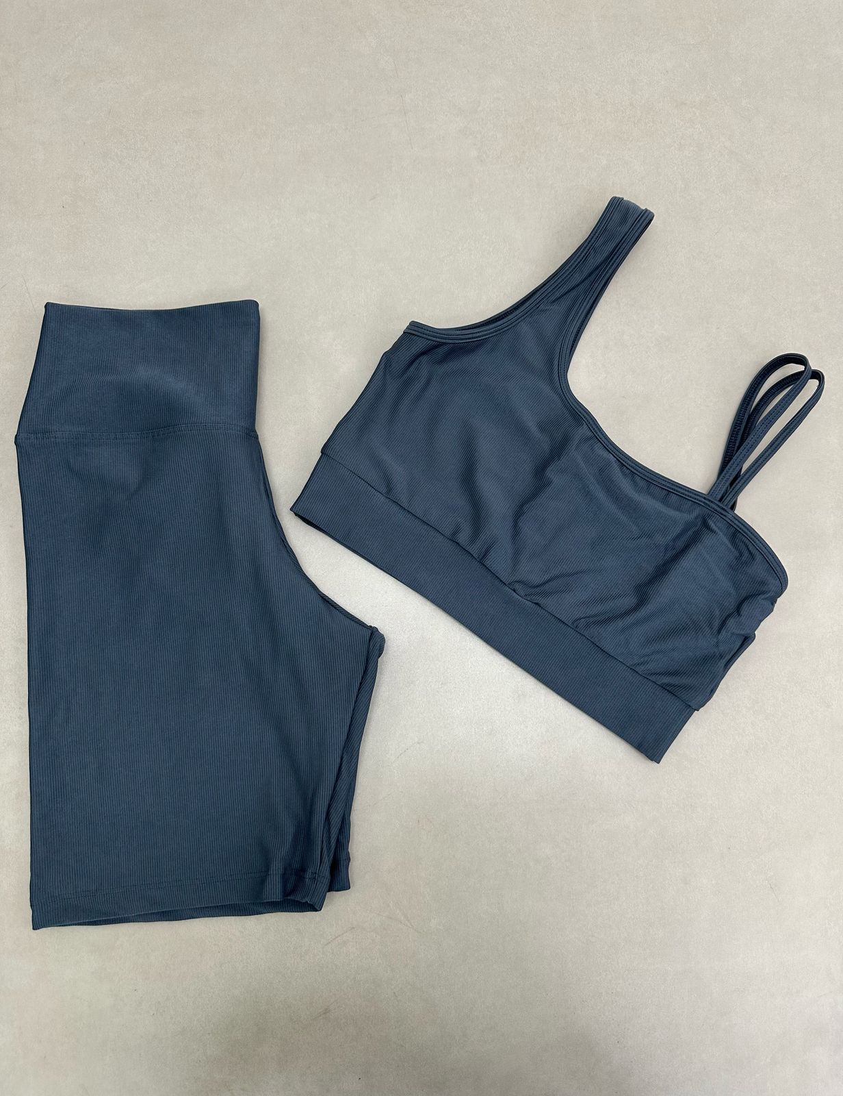 Comprar Conjunto Bermuda Plus + Top Ray Compressão Minério - Dalu ...