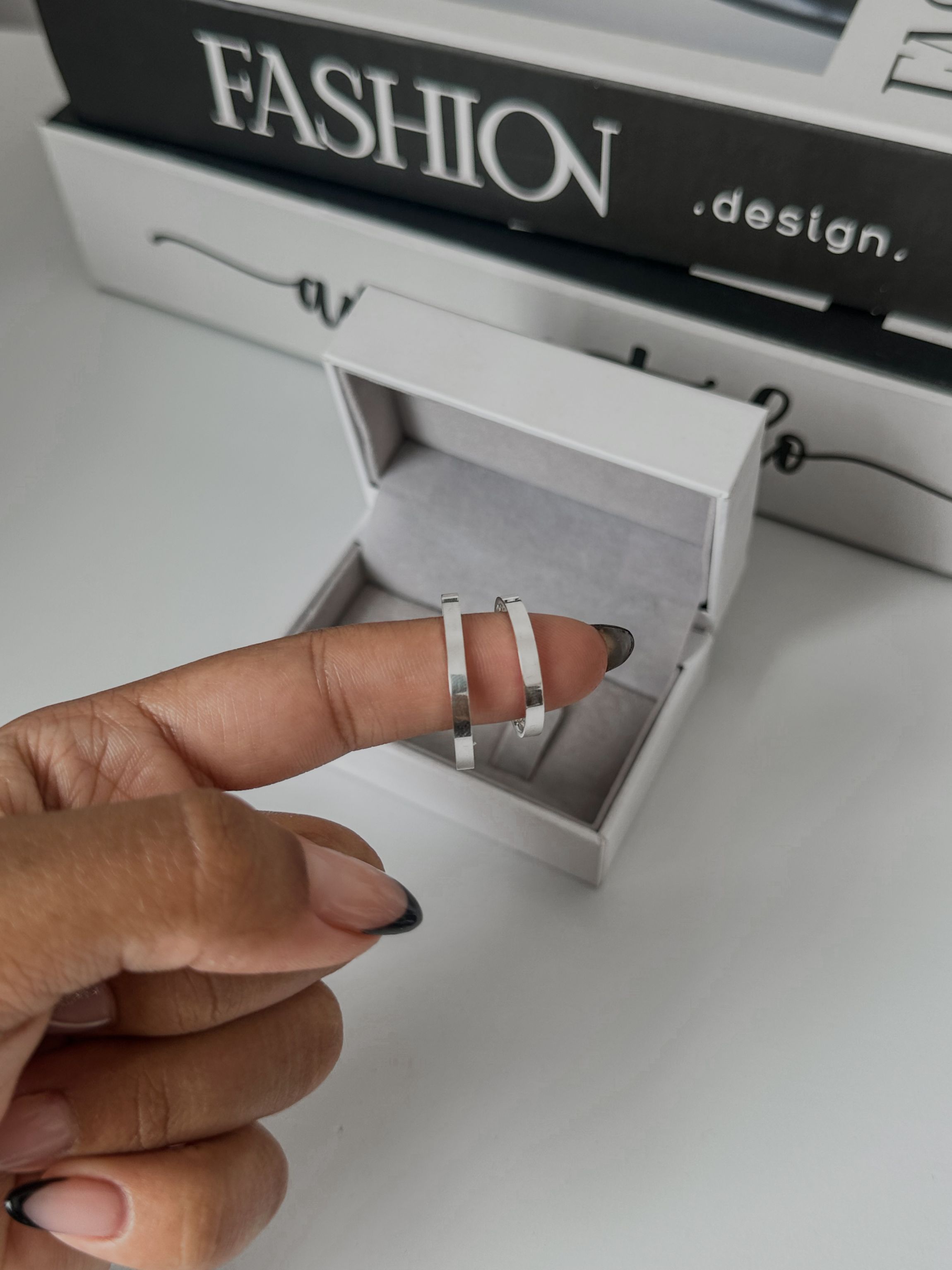 Comprar Modelo Angola - a partir de R$185,99 - R2 Joias